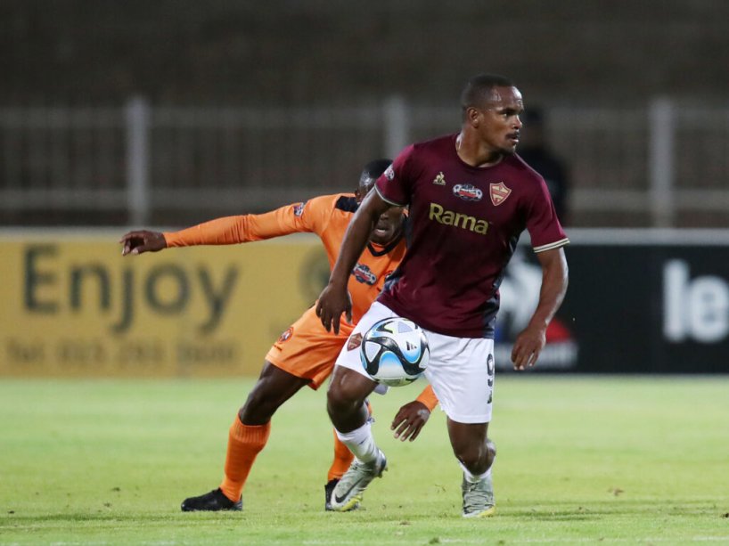 Iqraam Rayners Says Good Form Is Down To Strong Bond At Stellies | Sbnews