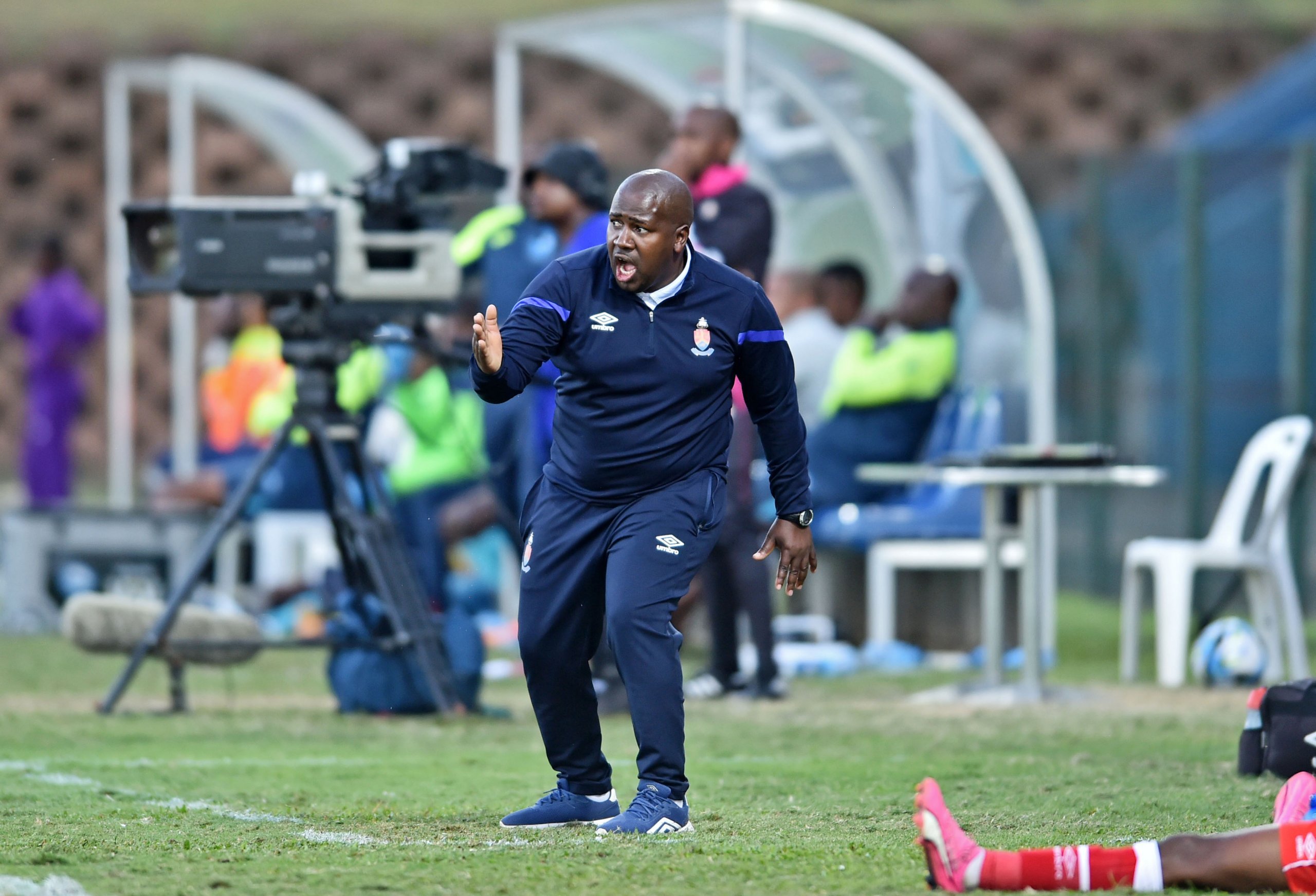 'IT'S NOW OR NEVER', SAYS TUKS COACH TLISANE MOTAUNG, AHEAD OF FINAL PLAY-OFF CLASH | Sbnews
