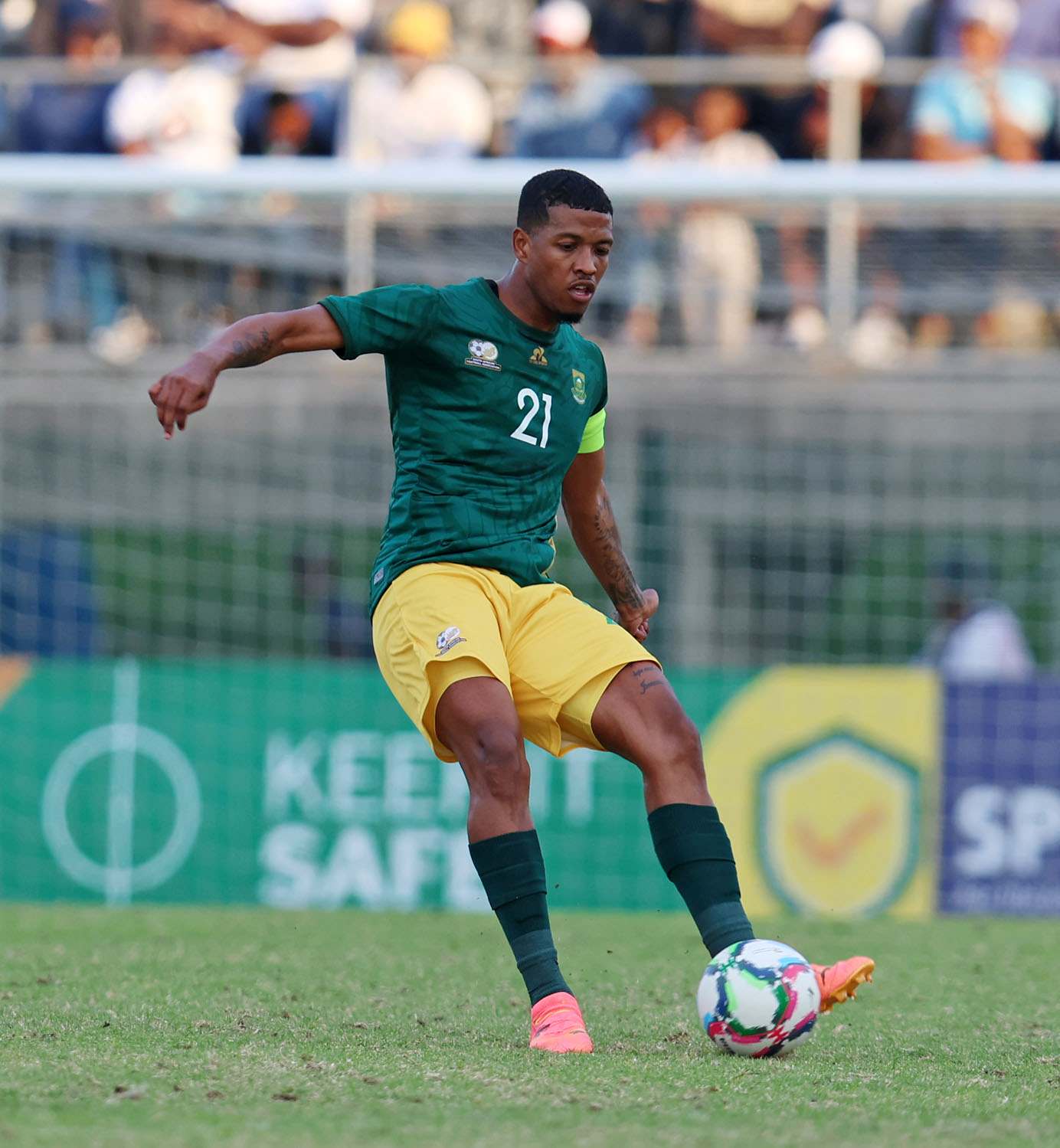 Kaizer Chiefs Land Rising Star Rushwin Dortley | Sbnews