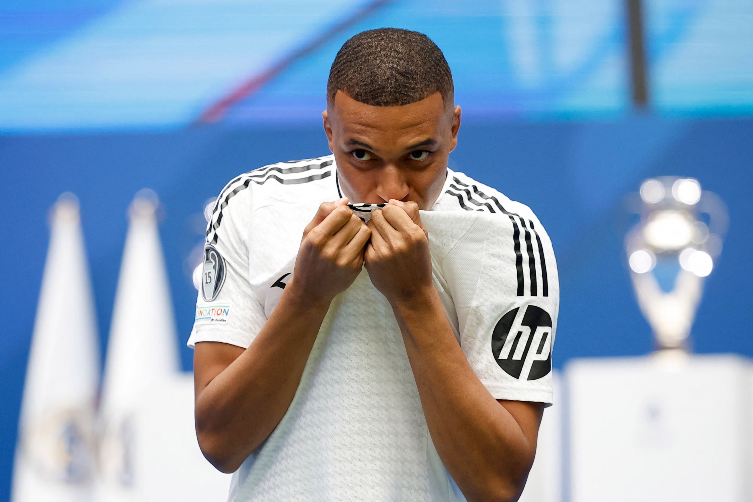 KYLIAN MBAPPE THRILLED TO COMPLETE DREAM MOVE TO REAL MADRID | Sbnews