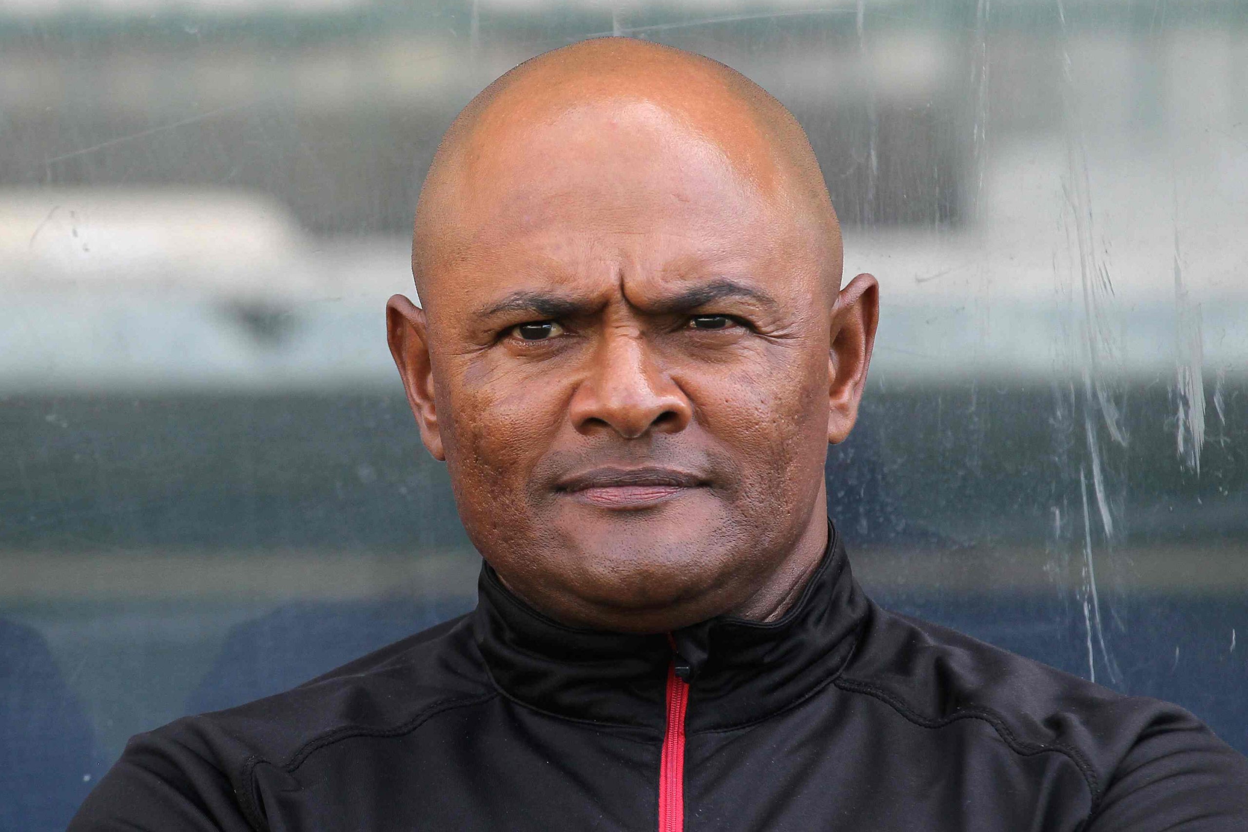 Shaun Bartlett Backs Hugo Broos For Snubbing Percy Tau | Sbnews