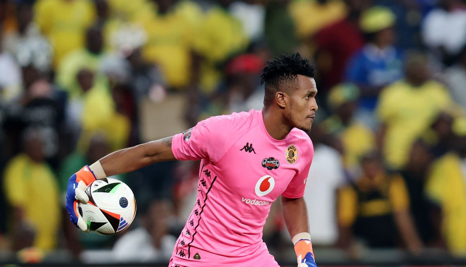 Transfer News: Kaizer Chiefs Goalkeeper Fiacre Ntwari Attracting ...
